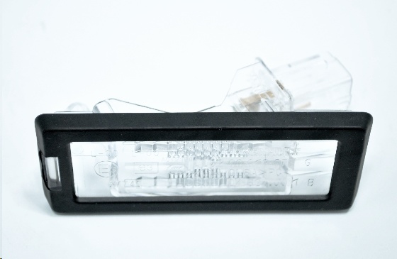8200013577 Renault Фонарь подсветки номера от производителя по спец ...