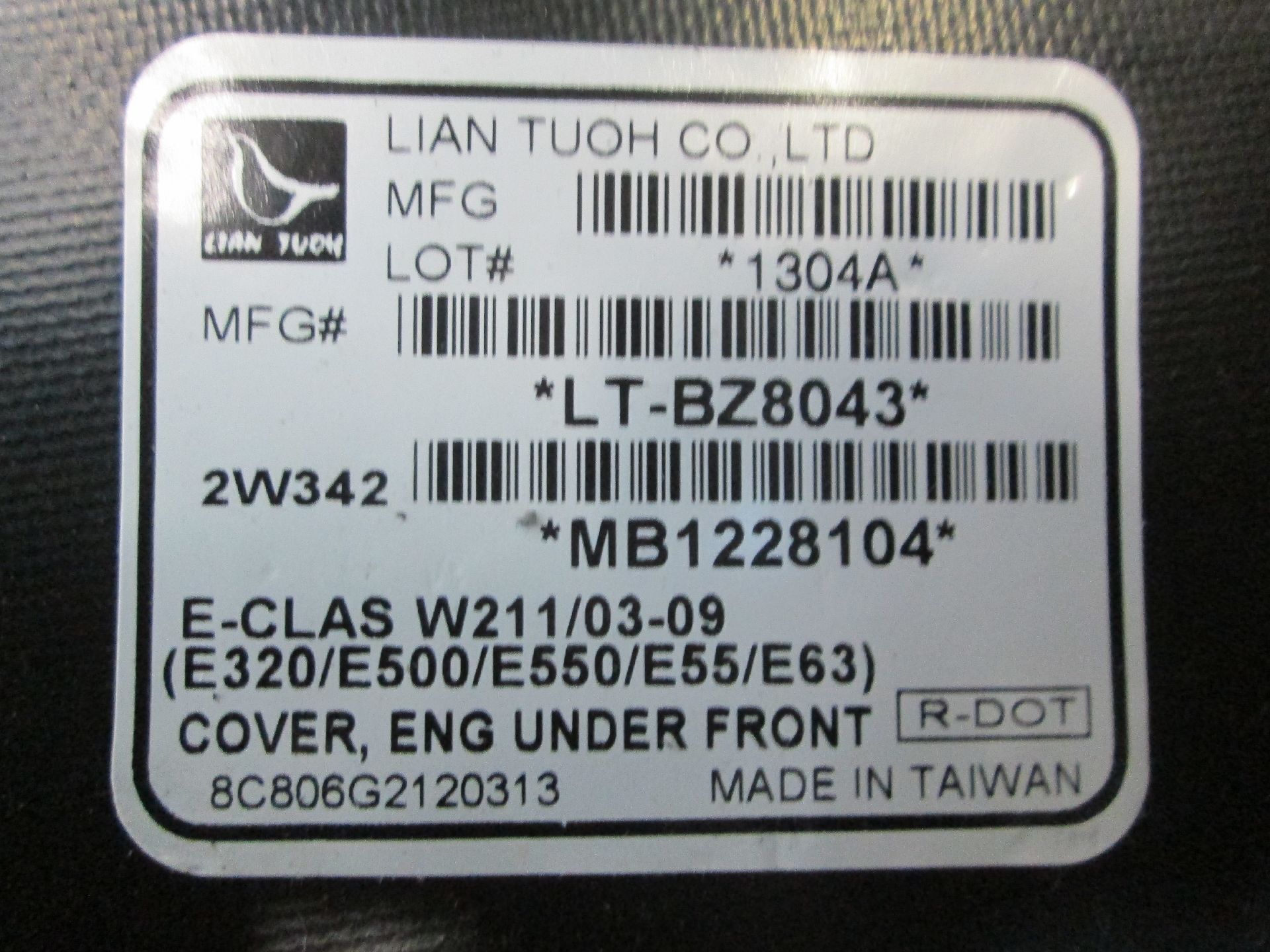 BZ33007A TYG Пыльник (кузов наружные) от производителя по спец цене купить