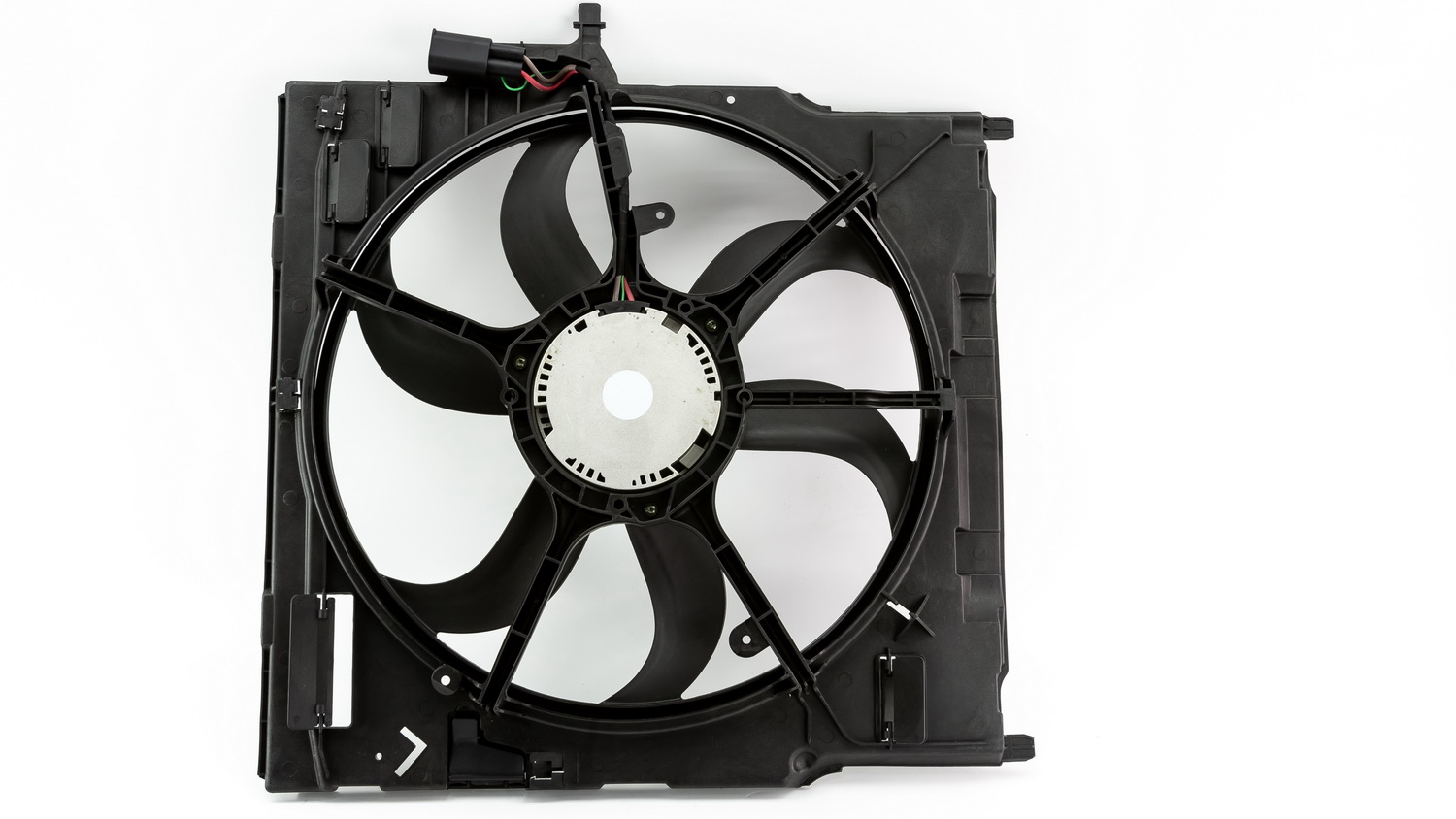 BW170428618239 Dominant от 27250 руб. в Москве