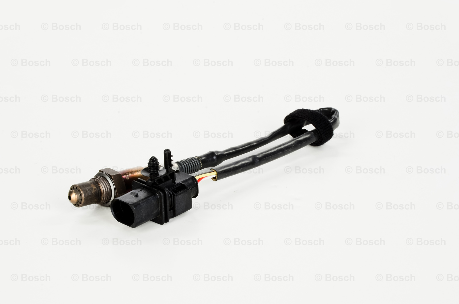 0258017319 BOSCH от 4235 руб. в Москве