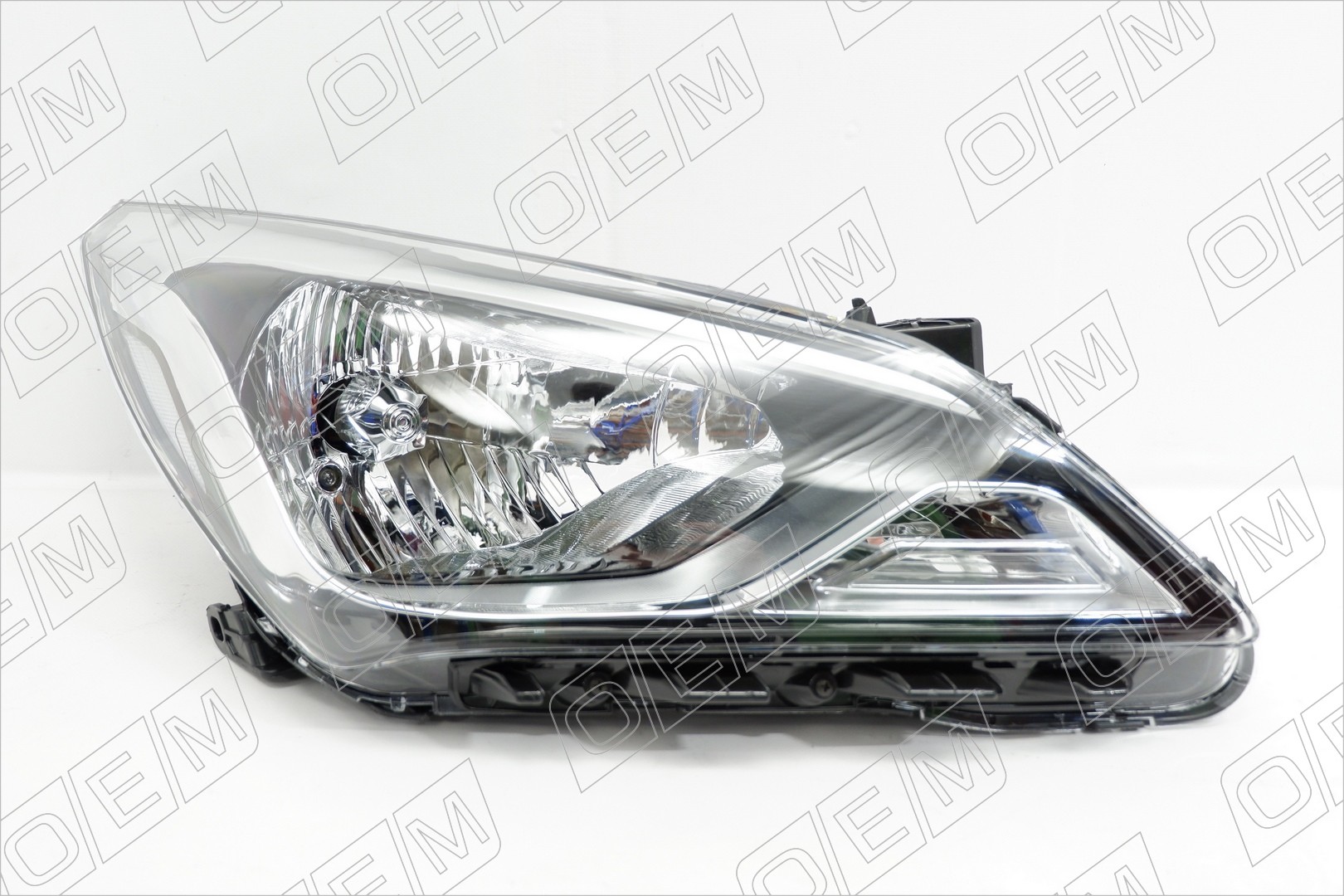 HY06-101-6R NTP Фара правая от производителя по спец цене купить