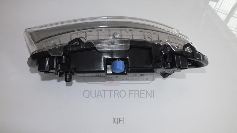 2218201856 Mercedes Benz Фара дневного света правая (ходовые огни) от ...