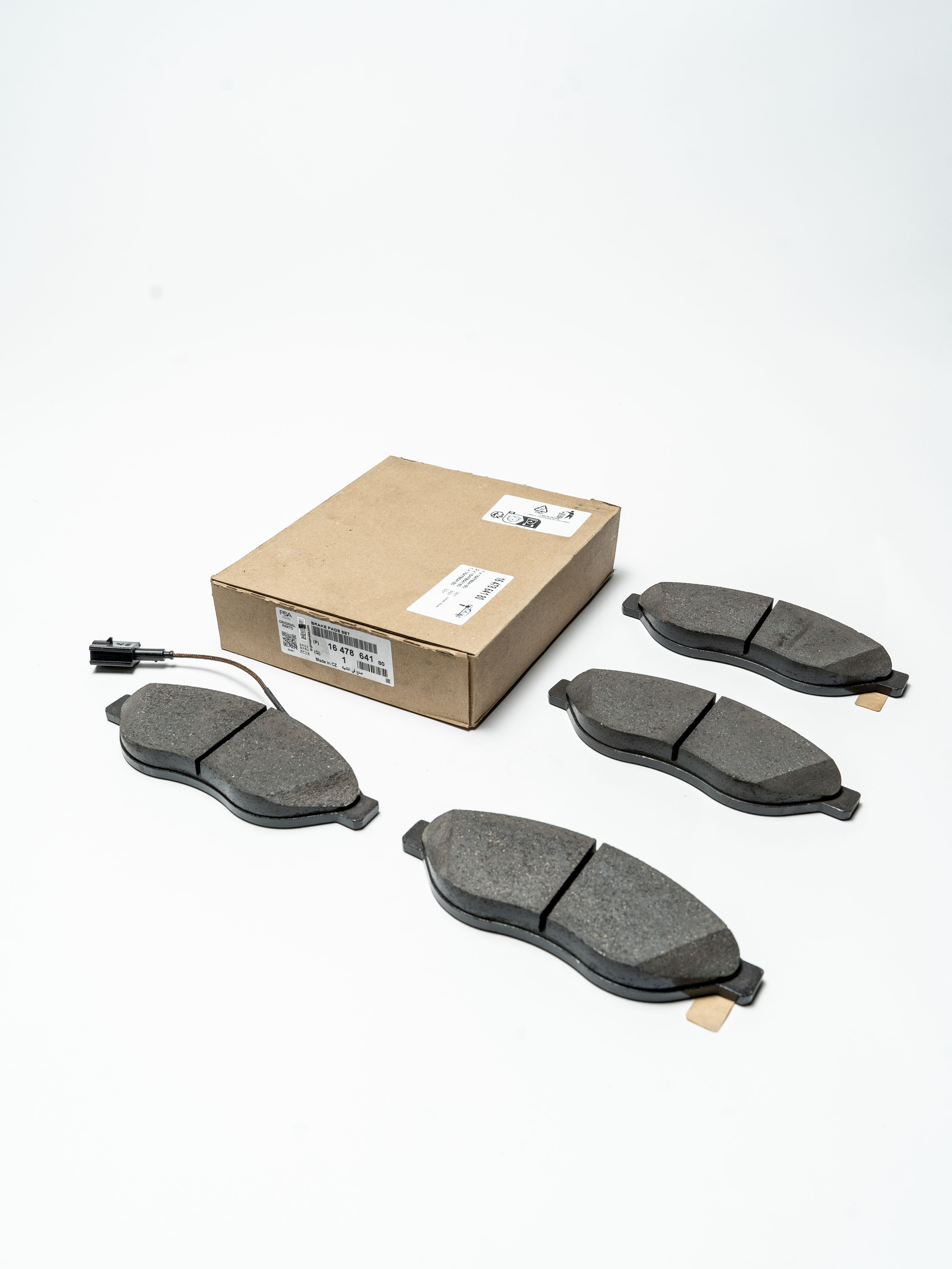1647864180 Citroen-Peugeot Колодки тормозные передние к-кт от ...