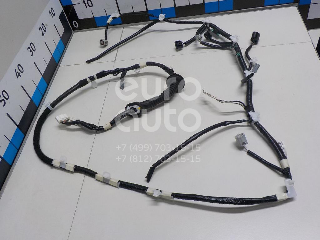 82184-F4040 Toyota от 7069 руб. для Toyota C-HR 2016> в Москве