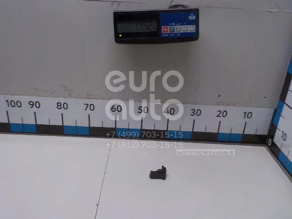 LR000681 Land Rover от 7562 руб. в Москве