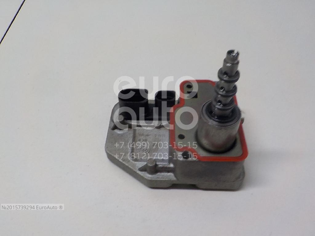 LR008956 Land Rover от 34199 руб. в Москве