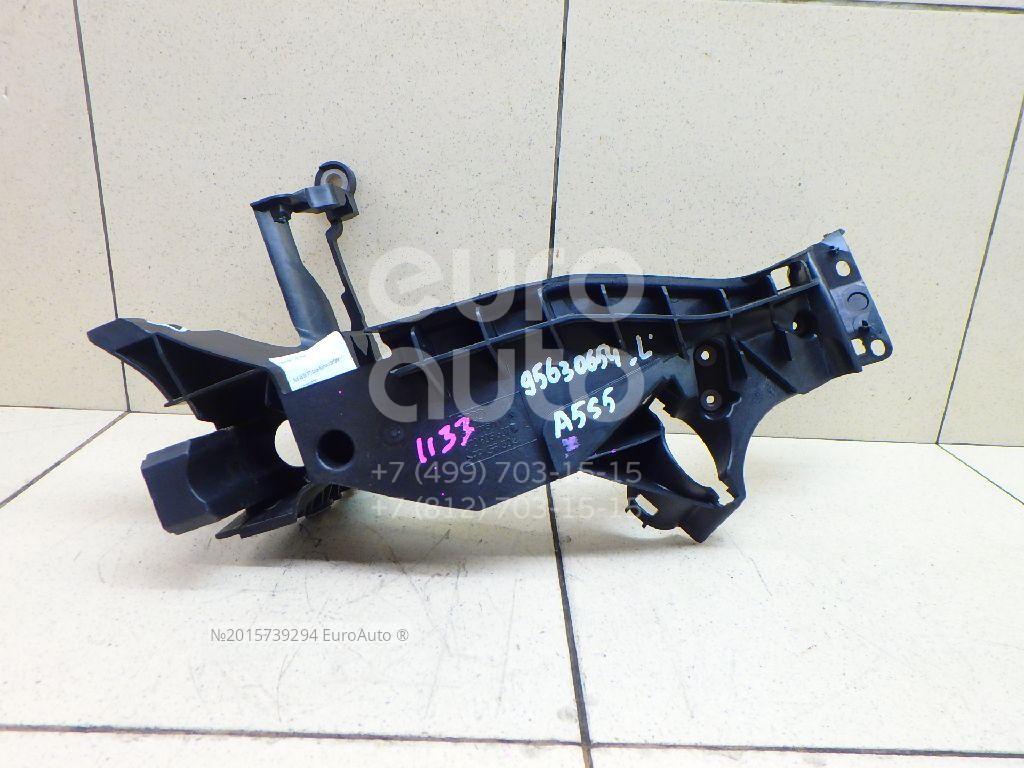 8T0805607D VAG от 4347 руб. в Москве