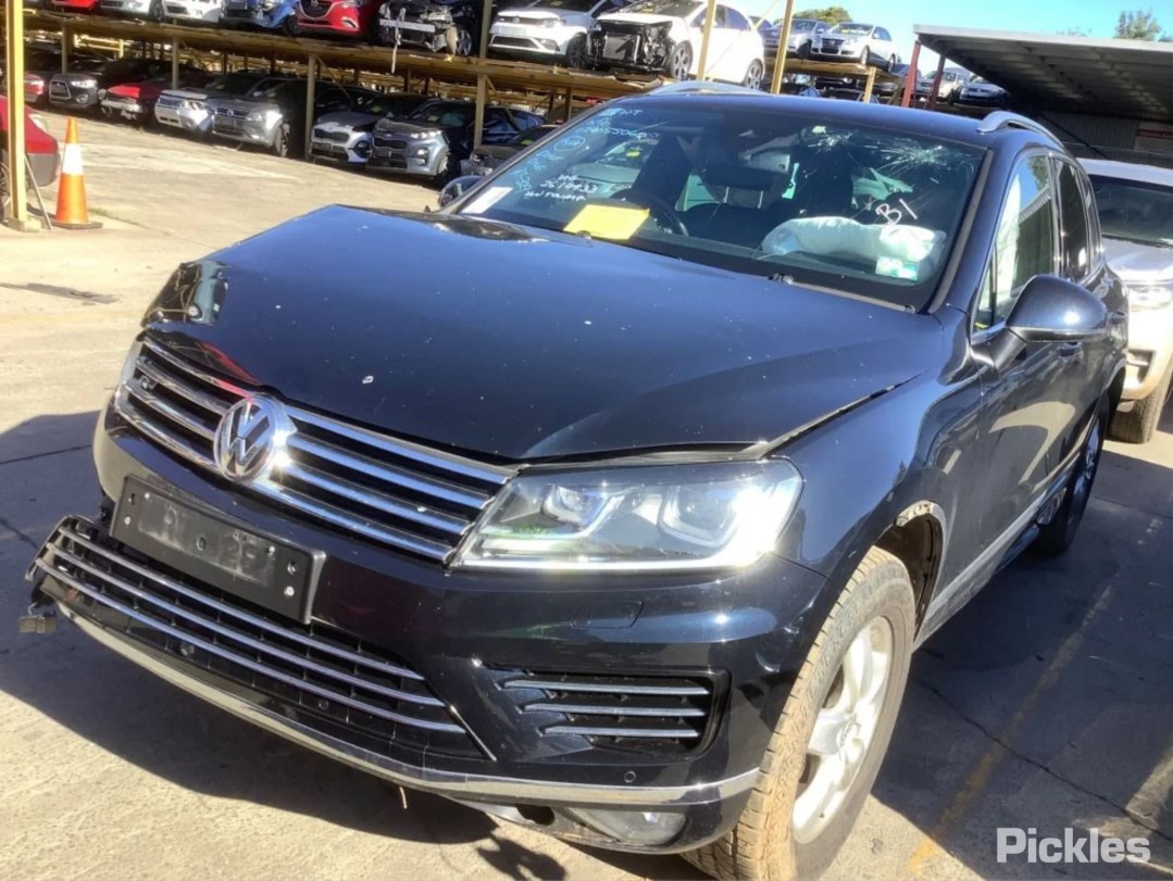 VW Touareg 2010-2018 в разборке | ЕвроАвто