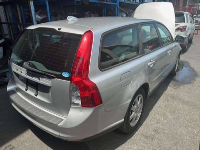 Volvo V50 2004-2012 в разборке | ЕвроАвто