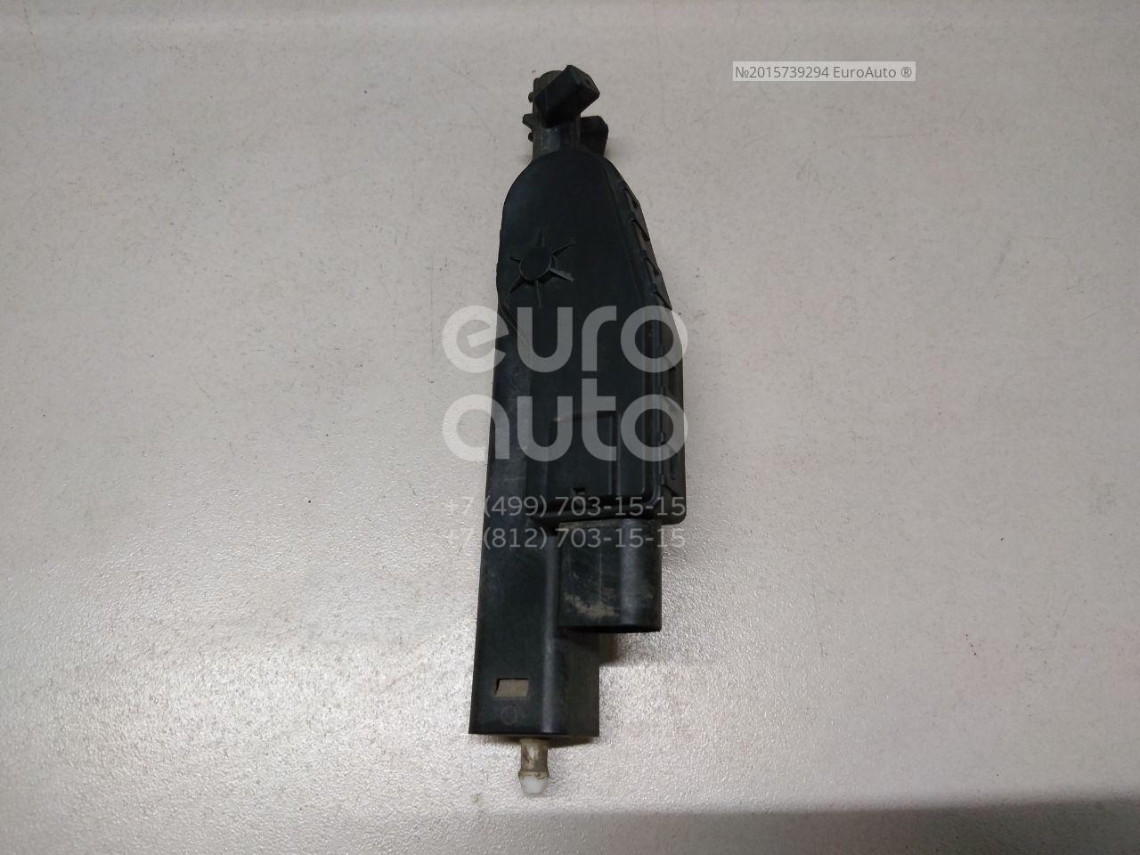 31301043 Volvo Форсунка омывателя фары от производителя по спец цене ...