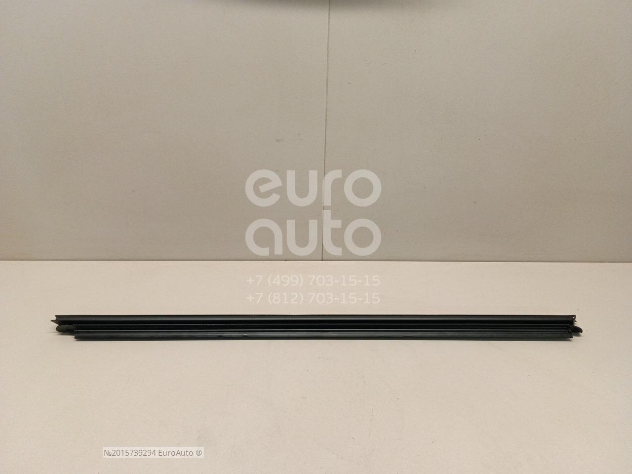 2137250365 Mercedes Benz Накладка стекла переднего левого от ...