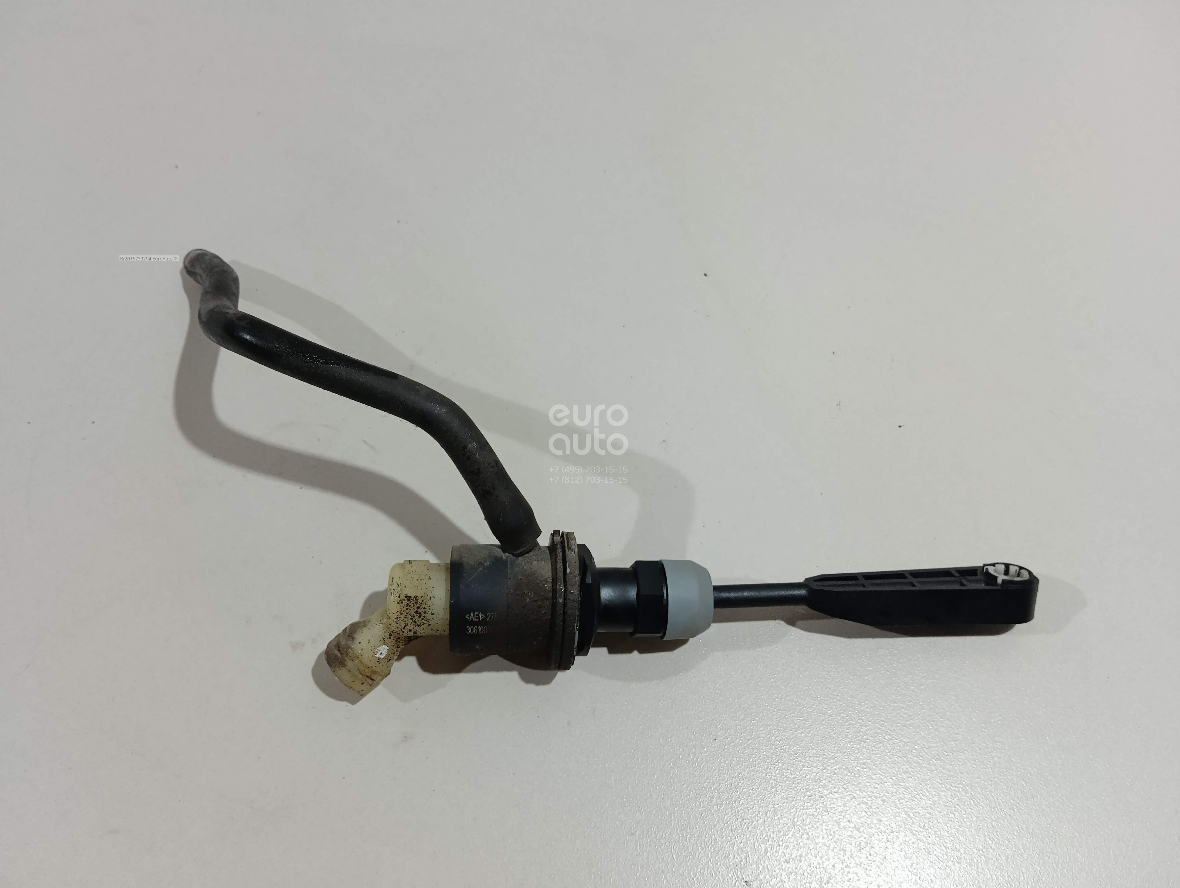 Nissan 30610-00Q0J Цилиндр сцепления главный