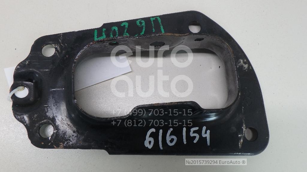 48717-06030 Toyota Кронштейн заднего рычага от производителя по спец ...