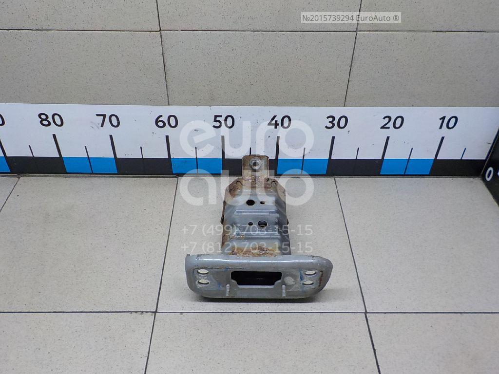 57013-0D010 Toyota Кронштейн усилителя переднего бампера правый от ...