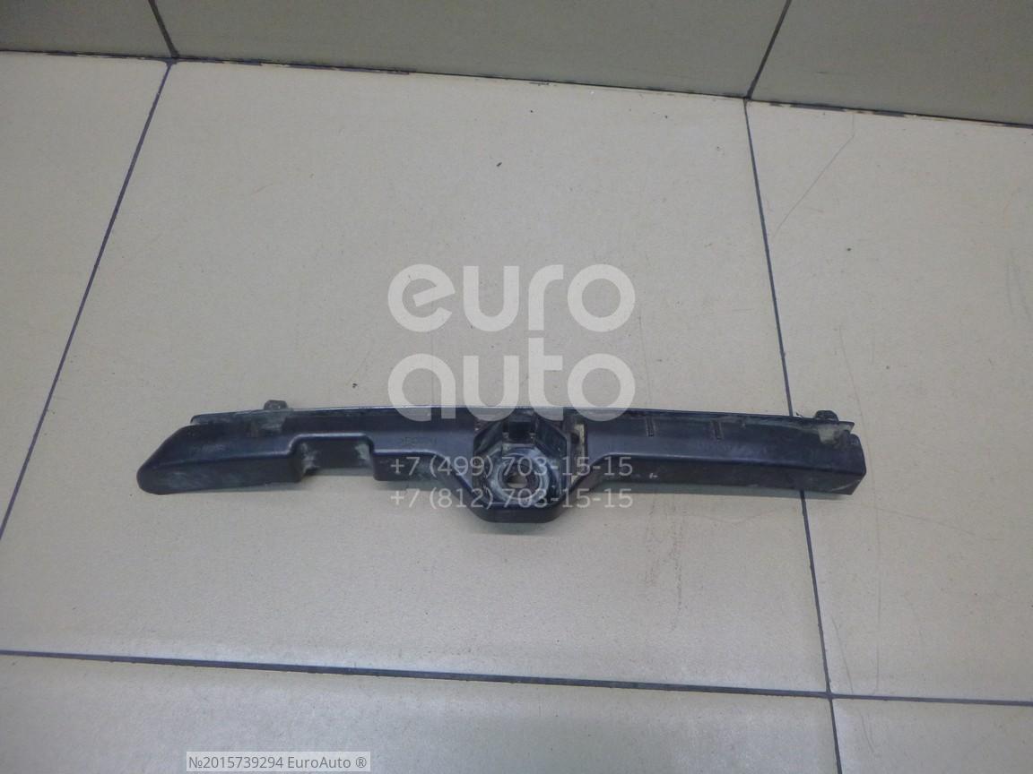 Toyota 52116-0K051 Направляющая переднего бампера левая