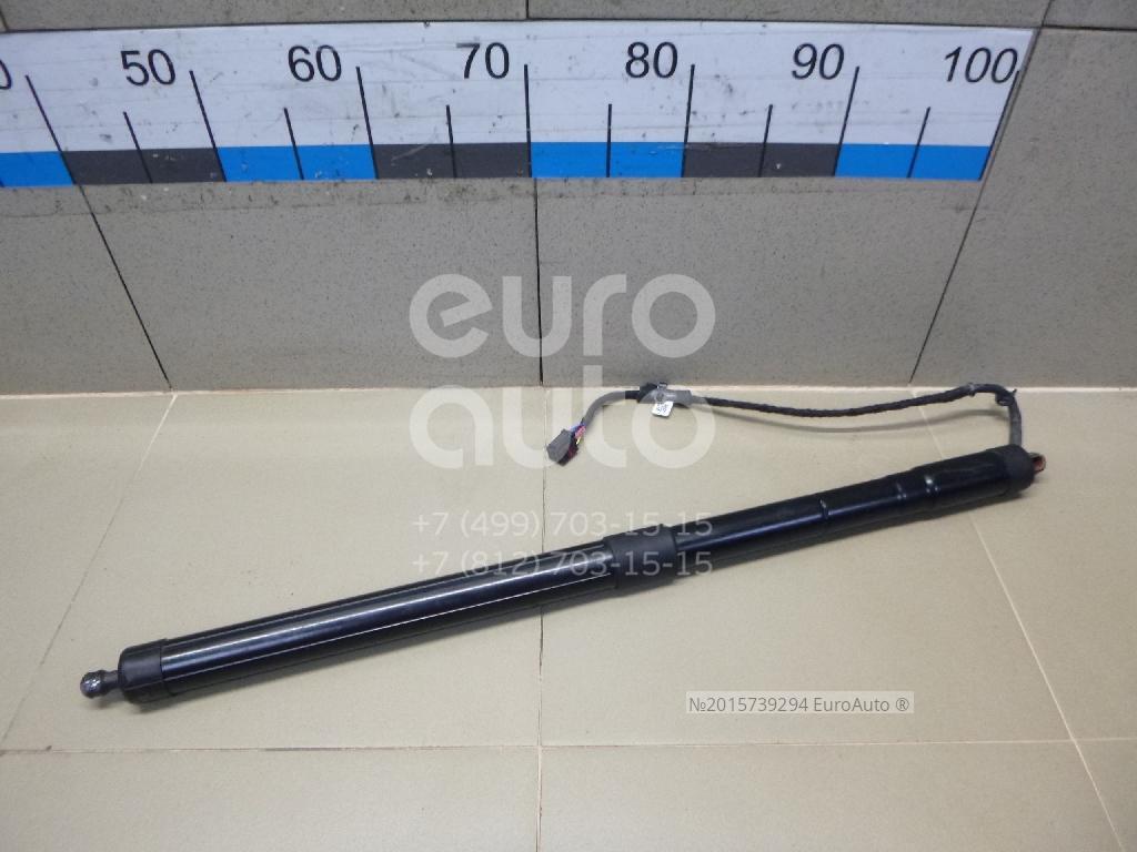 7P6827851B VAG от 10394 руб. для VW Touareg 2010-2018 в Москве